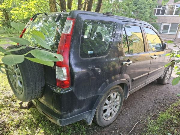 Honda CR-V 2006 Viļņa, ar dzinēja tilpumu 2.00 L un nobraukumu 214 tūkst. km par 799 €, foto 1 vietnē AUTOMOTO.COM.LV
