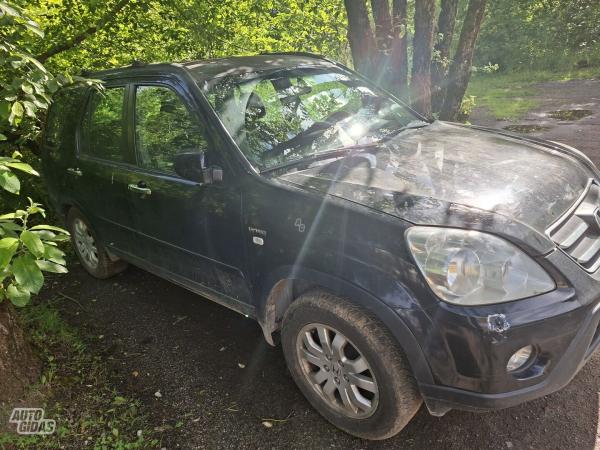 Honda CR-V 2006 Viļņa, ar dzinēja tilpumu 2.00 L un nobraukumu 214 tūkst. km par 799 €, foto 6 vietnē AUTOMOTO.COM.LV