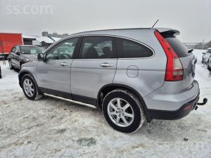 Honda CR-V 2007 in Liepaja, with an engine capacity of 2.20 L and mileage of 292 thousand km for 5300 €, photo 6 on AUTOMOTO.COM.LV
