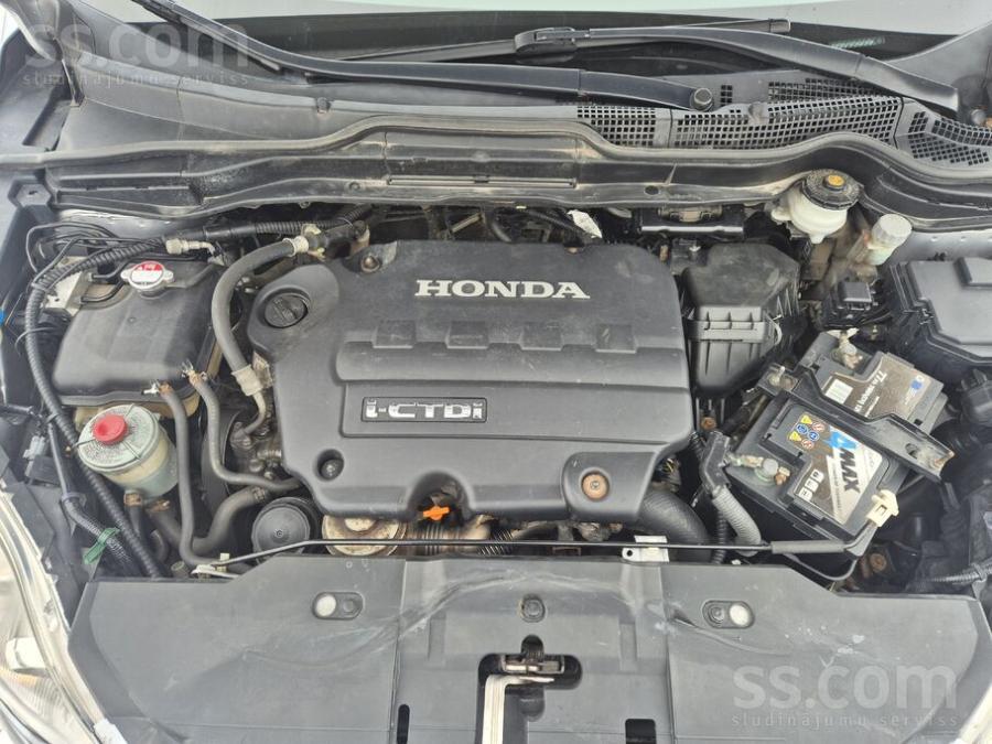 Honda CR-V 2007 in Liepaja, with an engine capacity of 2.20 L and mileage of 292 thousand km for 5300 €, photo 18 on AUTOMOTO.COM.LV