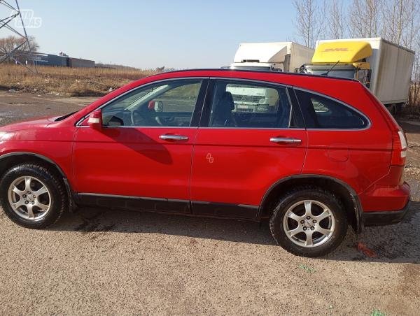 Honda CR-V 2007 Kauņa, ar dzinēja tilpumu 2.20 L un nobraukumu 320 tūkst. km par 2500 €, foto 4 vietnē AUTOMOTO.COM.LV
