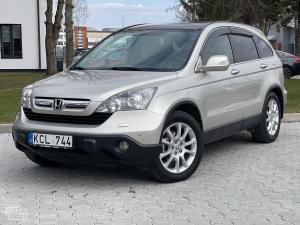 Honda CR-V 2007 in Siauliai, with an engine capacity of 2.20 L and mileage of 293 thousand km for 3750 €, photo  on AUTOMOTO.COM.LV