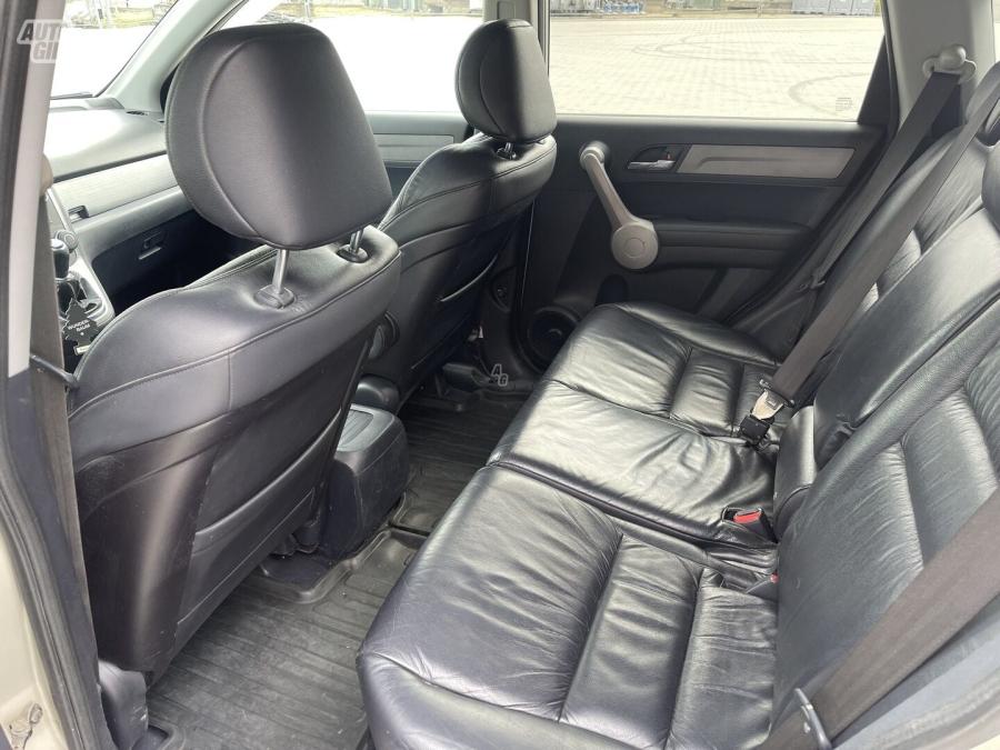 Honda CR-V 2007 Šauļi, ar dzinēja tilpumu 2.20 L un nobraukumu 293 tūkst. km par 3750 €, foto 12 vietnē AUTOMOTO.COM.LV