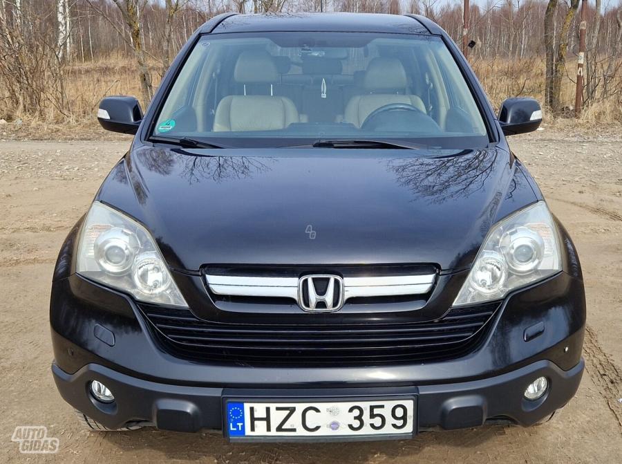 Honda CR-V 2007 Šauļi, ar dzinēja tilpumu 2.20 L un nobraukumu 267 tūkst. km par 4000 €, foto 1 vietnē AUTOMOTO.COM.LV