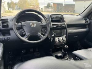 Honda CR-V 2007 in Vilnius, with an engine capacity of 2.20 L and mileage of 270 thousand km for 2490 €, photo 10 on AUTOMOTO.COM.LV