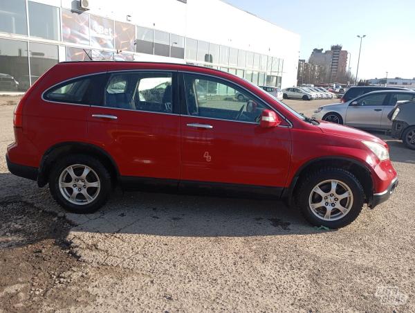 Honda CR-V 2007 Kauņa, ar dzinēja tilpumu 2.20 L un nobraukumu 300 tūkst. km par 2250 €, foto 2 vietnē AUTOMOTO.COM.LV