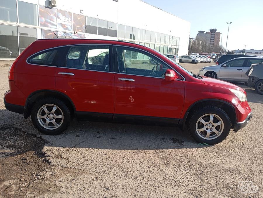 Honda CR-V 2007 Kauņa, ar dzinēja tilpumu 2.20 L un nobraukumu 300 tūkst. km par 2250 €, foto 3 vietnē AUTOMOTO.COM.LV