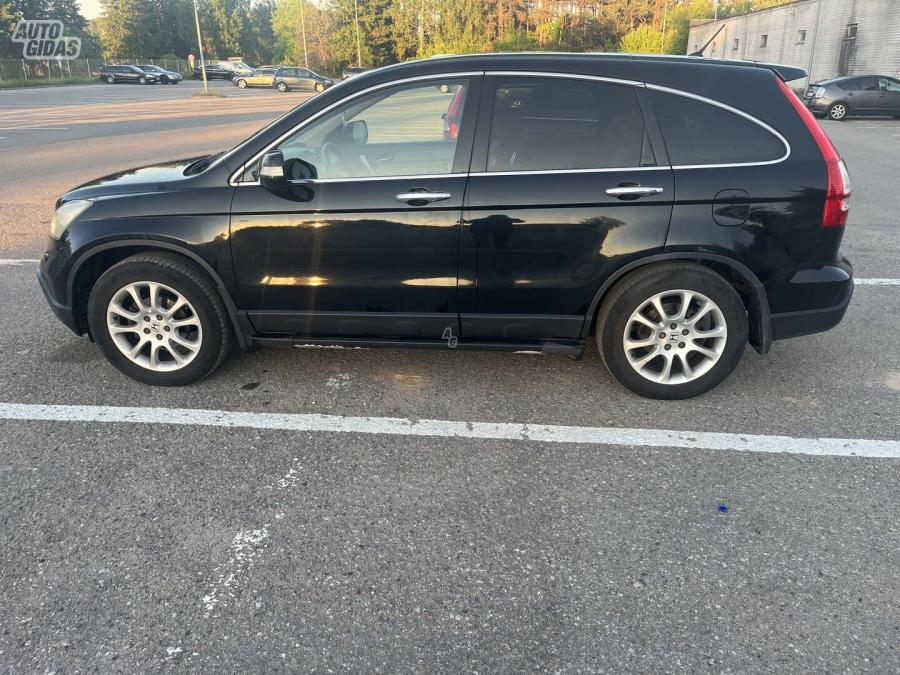 Honda CR-V 2007 Viļņa, ar dzinēja tilpumu 2.20 L un nobraukumu 335 tūkst. km par 2400 €, foto 9 vietnē AUTOMOTO.COM.LV
