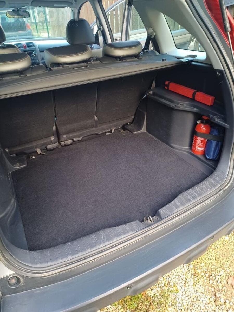 Honda CR-V 2007 in Riga, with an engine capacity of 2.00 L and mileage of 140 thousand km for 5300 €, photo 10 on AUTOMOTO.COM.LV