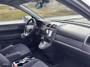 Honda CR-V 2007 Narva, ar dzinēja tilpumu 2.00 L un nobraukumu 255 tūkst. km par 3500 €, foto 19 vietnē AUTOMOTO.COM.LV