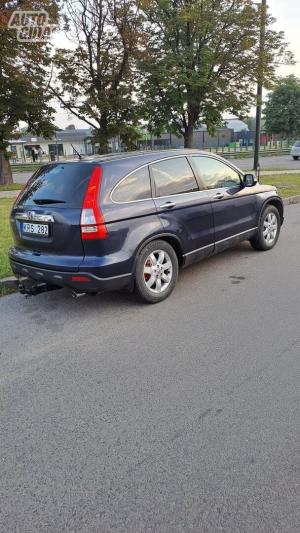 Honda CR-V 2007 in Vilnius, with an engine capacity of 2.20 L and mileage of 333 thousand km for 3100 €, photo 4 on AUTOMOTO.COM.LV