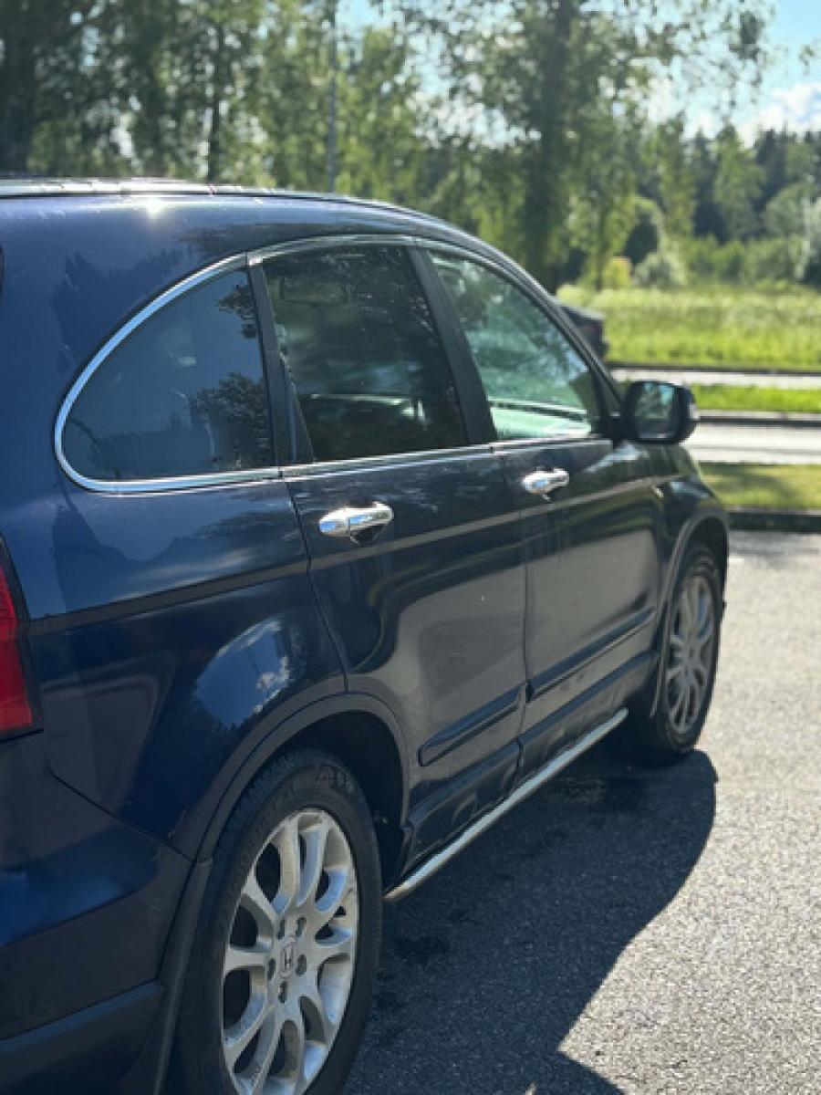 Honda CR-V 2007 Tartu, ar dzinēja tilpumu 2.20 L un nobraukumu 366 tūkst. km par 3800 €, foto 3 vietnē AUTOMOTO.COM.LV