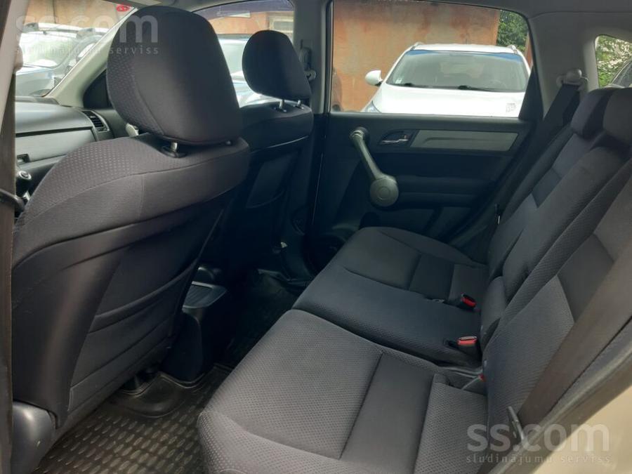Honda CR-V 2007 in Daugavpils, with an engine capacity of 2.20 L and mileage of 0 thousand km for 5150 €, photo 20 on AUTOMOTO.COM.LV