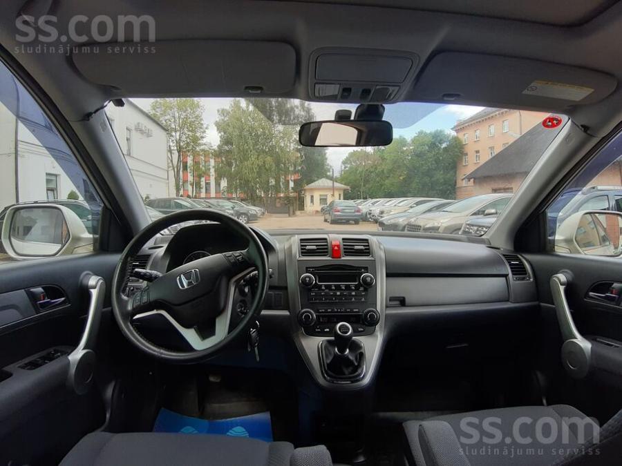 Honda CR-V 2007 in Daugavpils, with an engine capacity of 2.20 L and mileage of 0 thousand km for 5150 €, photo 21 on AUTOMOTO.COM.LV
