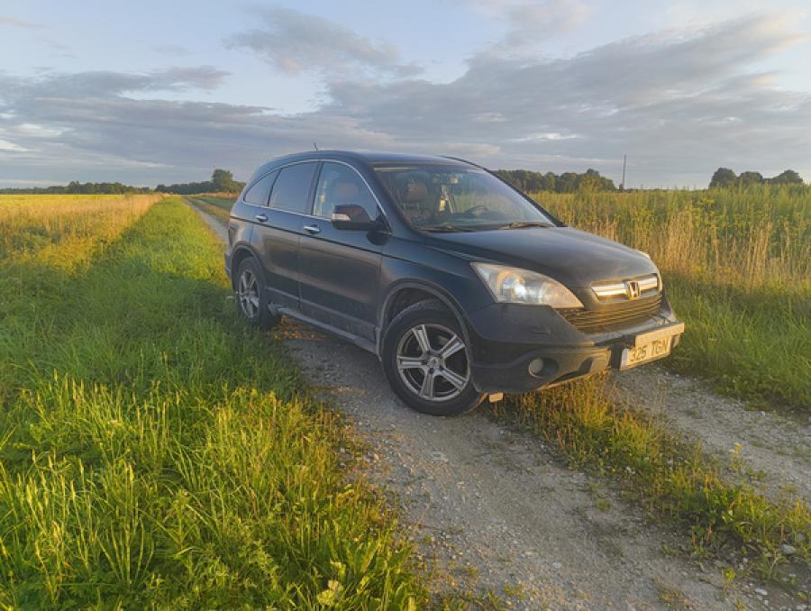 Honda CR-V 2007 Hāpsalu, ar dzinēja tilpumu 2.20 L un nobraukumu 440 tūkst. km par 2650 €, foto 4 vietnē AUTOMOTO.COM.LV