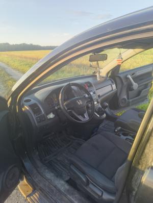 Honda CR-V 2007 Hāpsalu, ar dzinēja tilpumu 2.20 L un nobraukumu 440 tūkst. km par 2650 €, foto 8 vietnē AUTOMOTO.COM.LV