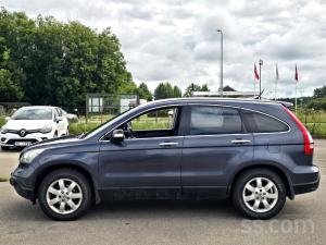 Honda CR-V 2007 Rīga, ar dzinēja tilpumu 2.00 L un nobraukumu 247 tūkst. km par 4950 €, foto 5 vietnē AUTOMOTO.COM.LV