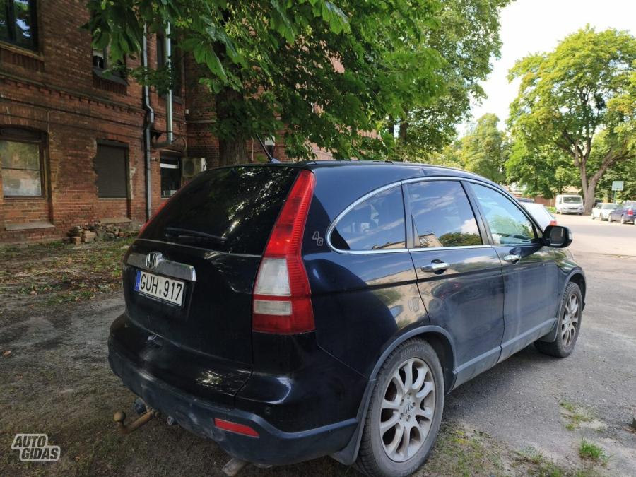 Honda CR-V 2007 Kauņa, ar dzinēja tilpumu 2.20 L un nobraukumu 350 tūkst. km par 2150 €, foto 4 vietnē AUTOMOTO.COM.LV