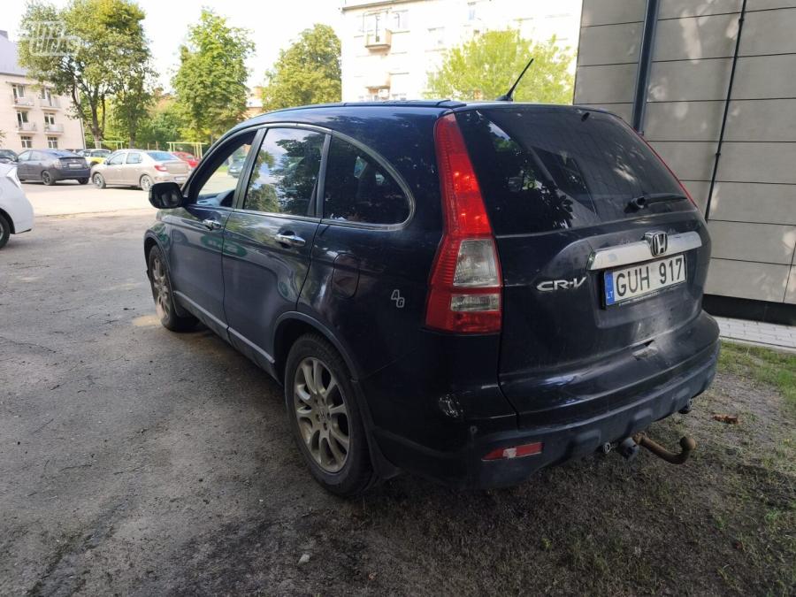 Honda CR-V 2007 Kauņa, ar dzinēja tilpumu 2.20 L un nobraukumu 350 tūkst. km par 2150 €, foto 5 vietnē AUTOMOTO.COM.LV