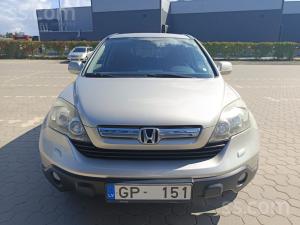Honda CR-V 2007 Rīga, ar dzinēja tilpumu 2.00 L un nobraukumu 221 tūkst. km par 4567 €, foto 4 vietnē AUTOMOTO.COM.LV
