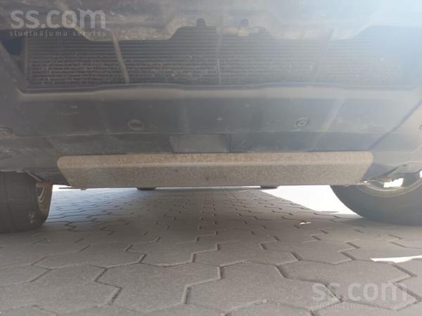 Honda CR-V 2007 Rīga, ar dzinēja tilpumu 2.00 L un nobraukumu 221 tūkst. km par 4567 €, foto 8 vietnē AUTOMOTO.COM.LV