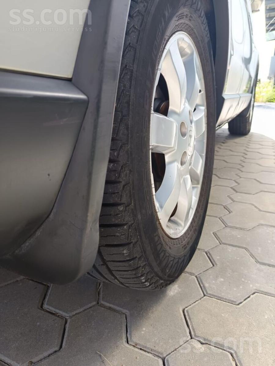 Honda CR-V 2007 Rīga, ar dzinēja tilpumu 2.00 L un nobraukumu 221 tūkst. km par 4567 €, foto 11 vietnē AUTOMOTO.COM.LV