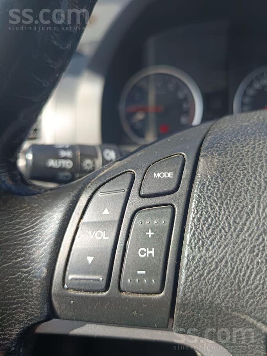 Honda CR-V 2007 Rīga, ar dzinēja tilpumu 2.00 L un nobraukumu 221 tūkst. km par 4567 €, foto 16 vietnē AUTOMOTO.COM.LV