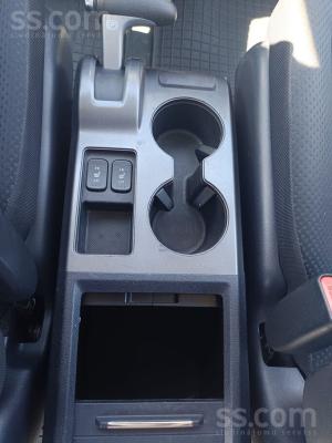 Honda CR-V 2007 Rīga, ar dzinēja tilpumu 2.00 L un nobraukumu 221 tūkst. km par 4567 €, foto 18 vietnē AUTOMOTO.COM.LV
