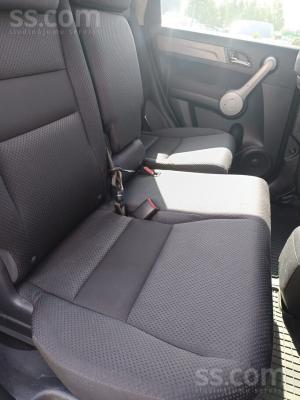 Honda CR-V 2007 Rīga, ar dzinēja tilpumu 2.00 L un nobraukumu 221 tūkst. km par 4567 €, foto 26 vietnē AUTOMOTO.COM.LV