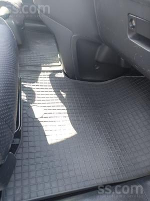 Honda CR-V 2007 Rīga, ar dzinēja tilpumu 2.00 L un nobraukumu 221 tūkst. km par 4567 €, foto 29 vietnē AUTOMOTO.COM.LV