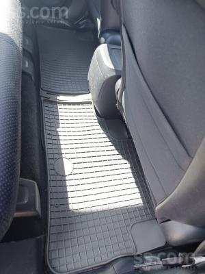 Honda CR-V 2007 Rīga, ar dzinēja tilpumu 2.00 L un nobraukumu 221 tūkst. km par 4567 €, foto 30 vietnē AUTOMOTO.COM.LV