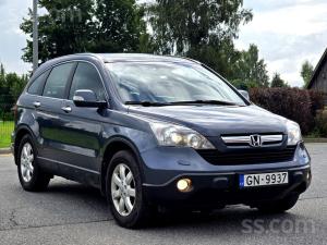Honda CR-V 2007 in Riga, with an engine capacity of 2.00 L and mileage of 238 thousand km for 4900 €, photo  on AUTOMOTO.COM.LV