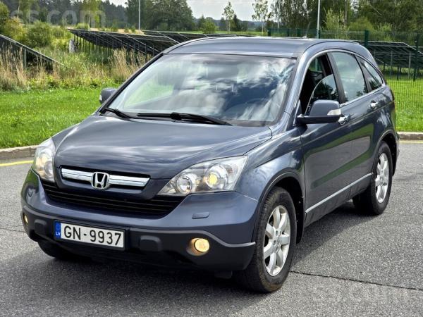 Honda CR-V 2007 Rīga, ar dzinēja tilpumu 2.00 L un nobraukumu 238 tūkst. km par 4900 €, foto 3 vietnē AUTOMOTO.COM.LV