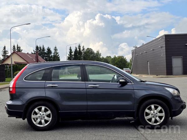 Honda CR-V 2007 Rīga, ar dzinēja tilpumu 2.00 L un nobraukumu 238 tūkst. km par 4900 €, foto 5 vietnē AUTOMOTO.COM.LV