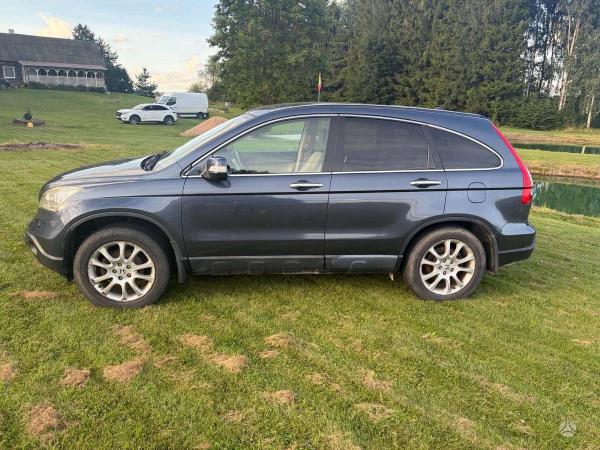 Honda CR-V 2007 Kupiškis, ar dzinēja tilpumu 2.20 L un nobraukumu 227 tūkst. km par 4600 €, foto 1 vietnē AUTOMOTO.COM.LV