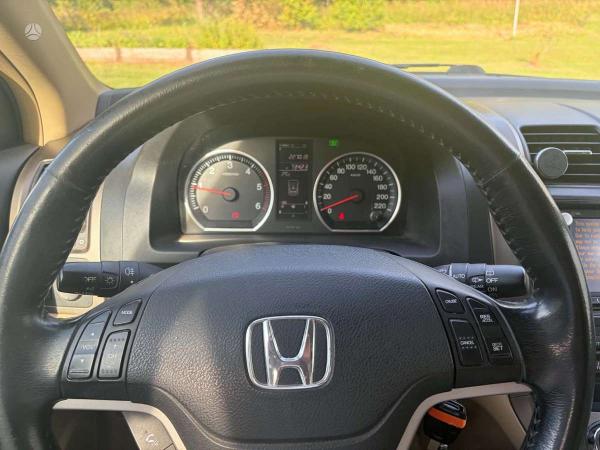 Honda CR-V 2007 Kupiškis, ar dzinēja tilpumu 2.20 L un nobraukumu 227 tūkst. km par 4600 €, foto 7 vietnē AUTOMOTO.COM.LV