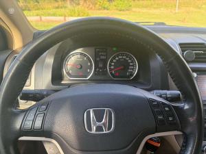 Honda CR-V 2007 in Kupiskis, with an engine capacity of 2.20 L and mileage of 227 thousand km for 4600 €, photo 7 on AUTOMOTO.COM.LV