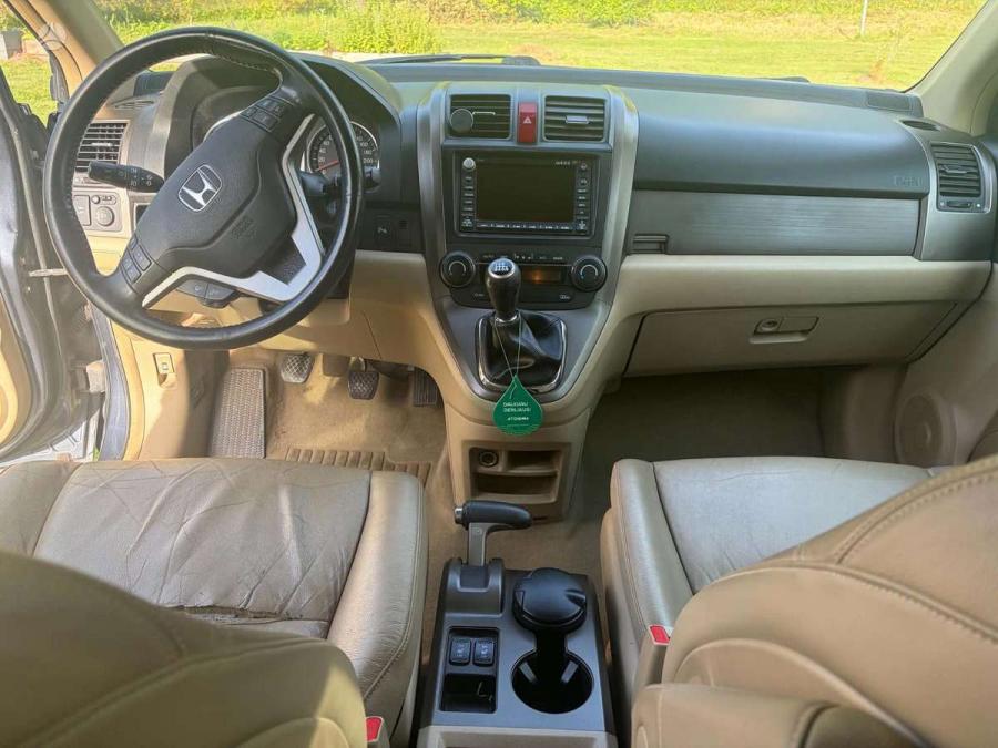 Honda CR-V 2007 in Kupiskis, with an engine capacity of 2.20 L and mileage of 227 thousand km for 4600 €, photo 12 on AUTOMOTO.COM.LV