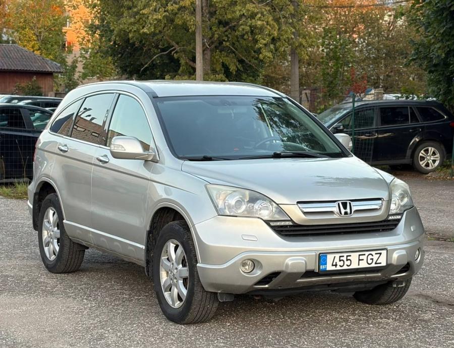 Honda CR-V 2007 Narva, ar dzinēja tilpumu 2.00 L un nobraukumu 224 tūkst. km par 3300 €, foto 14 vietnē AUTOMOTO.COM.LV