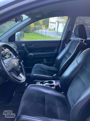 Honda CR-V 2007 Viļņa, ar dzinēja tilpumu 2.20 L un nobraukumu 301 tūkst. km par 3500 €, foto 4 vietnē AUTOMOTO.COM.LV