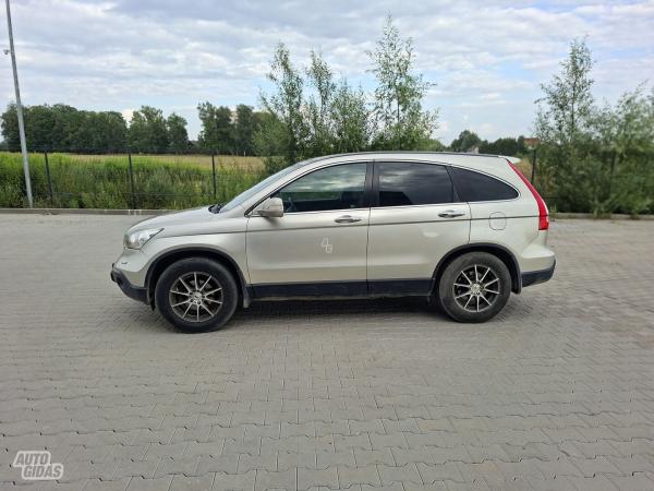 Honda CR-V 2007 Kauņa, ar dzinēja tilpumu 2.20 L un nobraukumu 300 tūkst. km par 3100 €, foto 1 vietnē AUTOMOTO.COM.LV