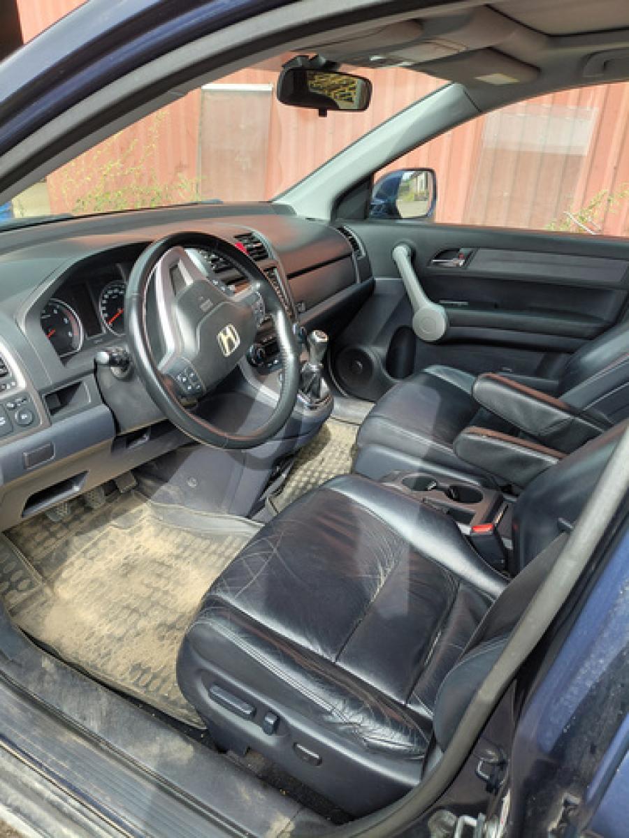 Honda CR-V 2007 Abja-Paluoja, ar dzinēja tilpumu 2.20 L un nobraukumu 350 tūkst. km par 3600 €, foto 6 vietnē AUTOMOTO.COM.LV