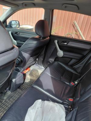 Honda CR-V 2007 Abja-Paluoja, ar dzinēja tilpumu 2.20 L un nobraukumu 350 tūkst. km par 3600 €, foto 7 vietnē AUTOMOTO.COM.LV