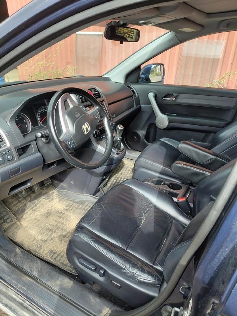 Honda CR-V 2007 Abja-Paluoja, ar dzinēja tilpumu 2.20 L un nobraukumu 350 tūkst. km par 3600 €, foto 14 vietnē AUTOMOTO.COM.LV