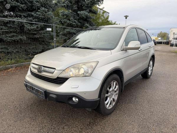 Honda CR-V 2007 Marijampole, ar dzinēja tilpumu 2.00 L un nobraukumu 249 tūkst. km par 3950 €, foto 1 vietnē AUTOMOTO.COM.LV