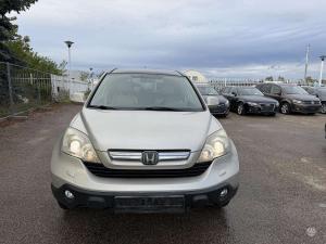 Honda CR-V 2007 Marijampole, ar dzinēja tilpumu 2.00 L un nobraukumu 249 tūkst. km par 3950 €, foto 3 vietnē AUTOMOTO.COM.LV
