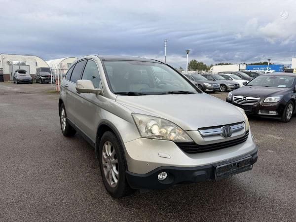 Honda CR-V 2007 Marijampole, ar dzinēja tilpumu 2.00 L un nobraukumu 249 tūkst. km par 3950 €, foto 4 vietnē AUTOMOTO.COM.LV