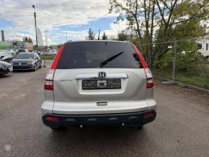Honda CR-V 2007 Marijampole, ar dzinēja tilpumu 2.00 L un nobraukumu 249 tūkst. km par 3950 €, foto 7 vietnē AUTOMOTO.COM.LV