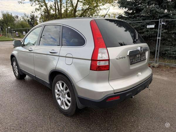 Honda CR-V 2007 Marijampole, ar dzinēja tilpumu 2.00 L un nobraukumu 249 tūkst. km par 3950 €, foto 8 vietnē AUTOMOTO.COM.LV