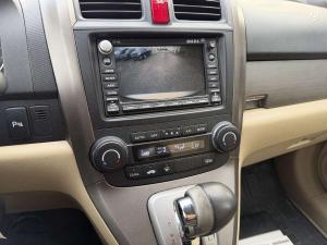 Honda CR-V 2007 Marijampole, ar dzinēja tilpumu 2.00 L un nobraukumu 249 tūkst. km par 3950 €, foto 13 vietnē AUTOMOTO.COM.LV